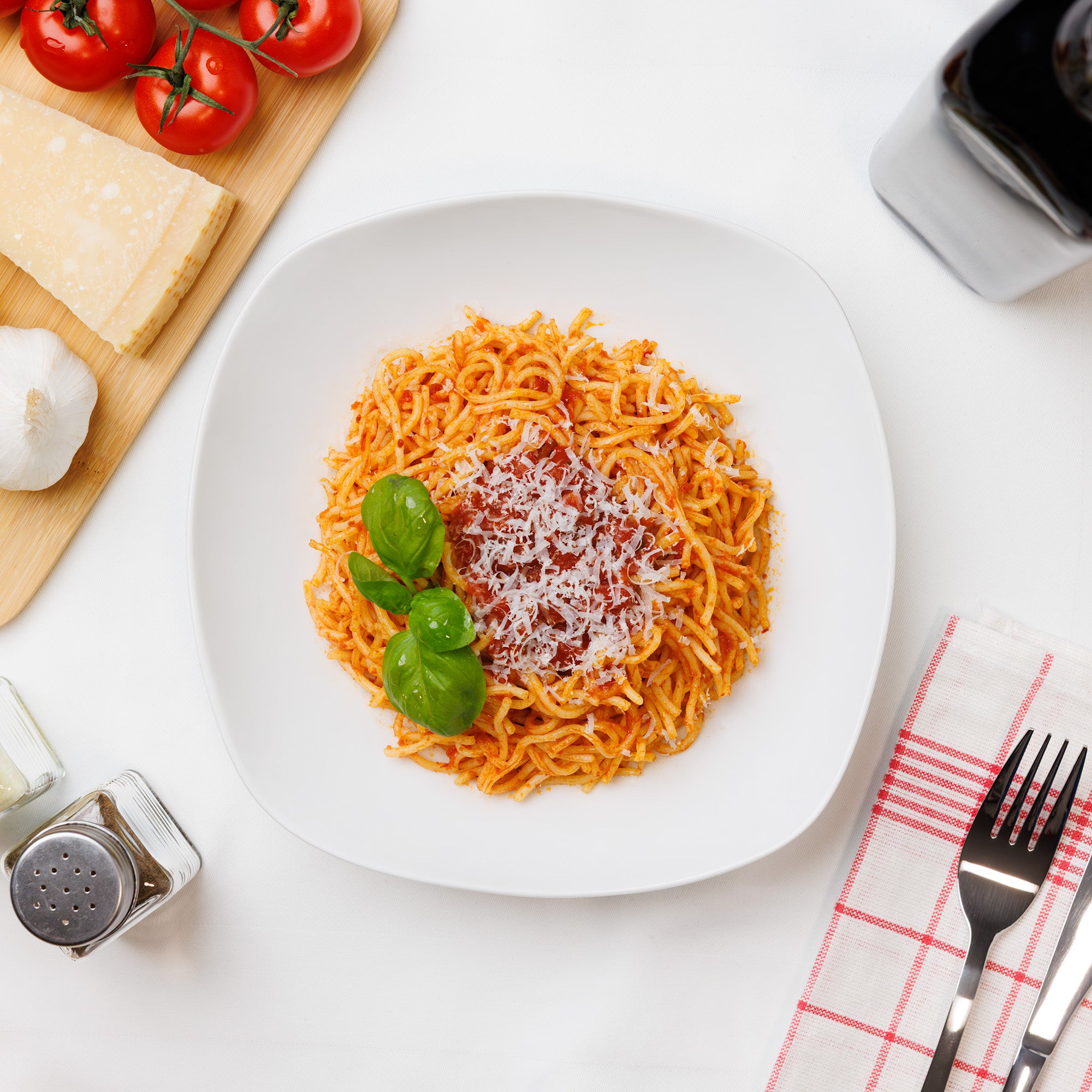Fertige Spaghetti Pomodoro in Restaurantqualität kaufen | Alla Mamma